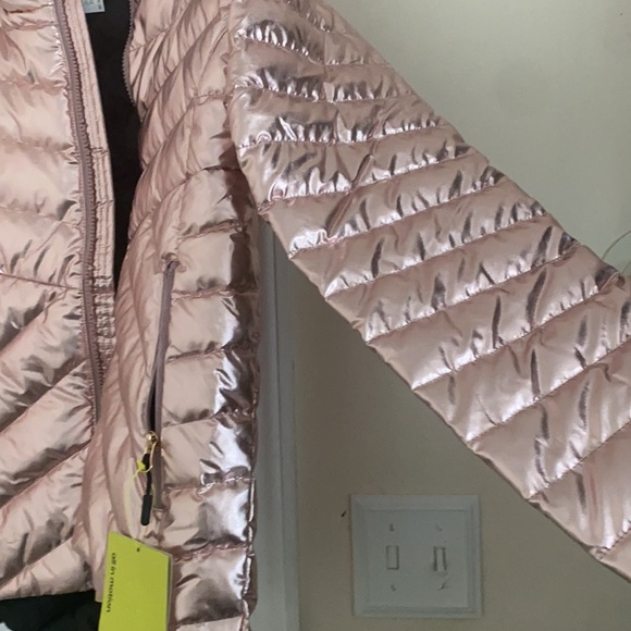 Jackets & Coats | Nwt Packable Down Filled Rose Gold Puffer Jacket ...